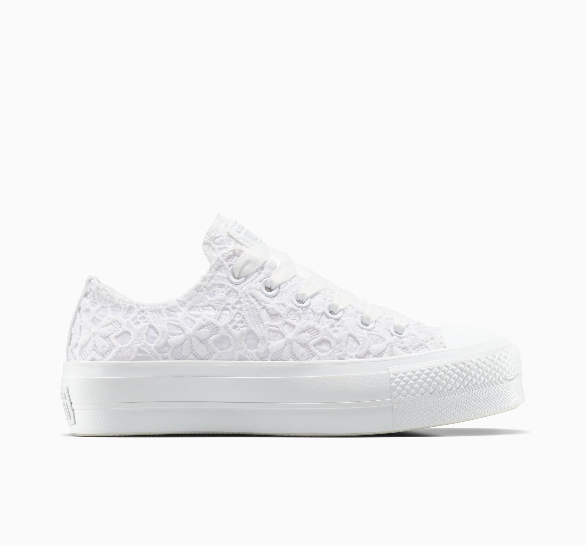 Chuck Taylor All Star Lace Low Top | Converse Canada