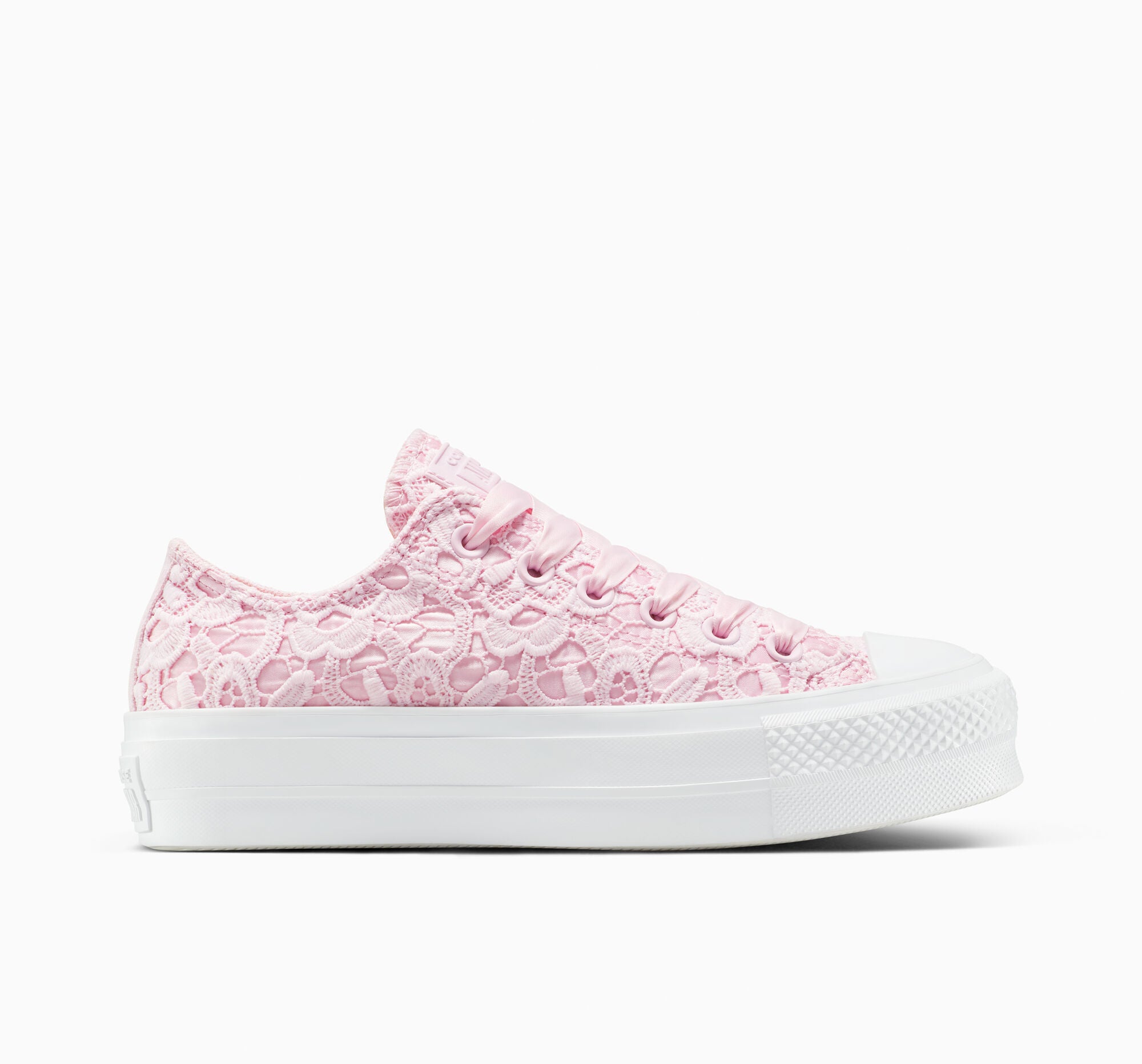 Chuck Taylor All Star Lace Low Top | Converse Canada